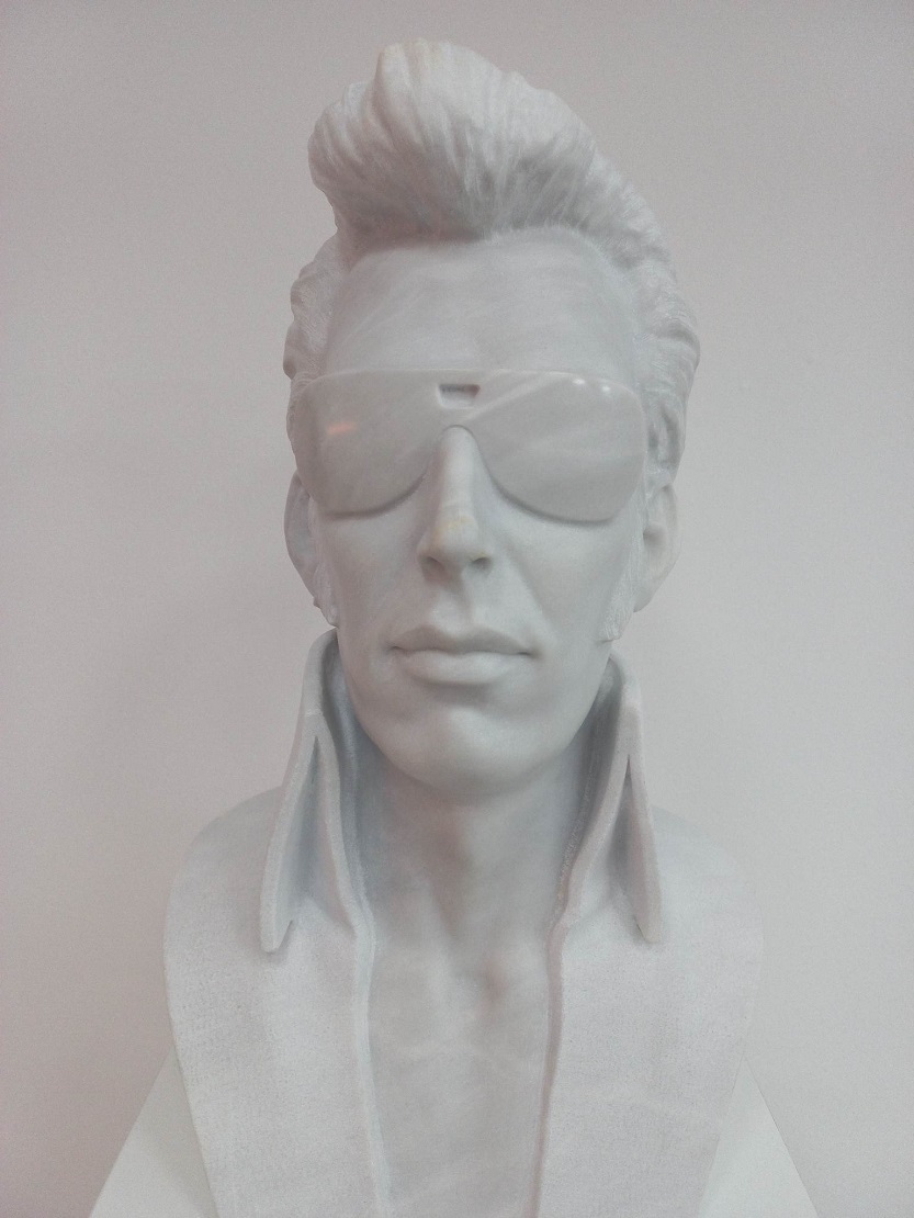 Njerëzit janë “Farë e çuditshme” – MerBraha